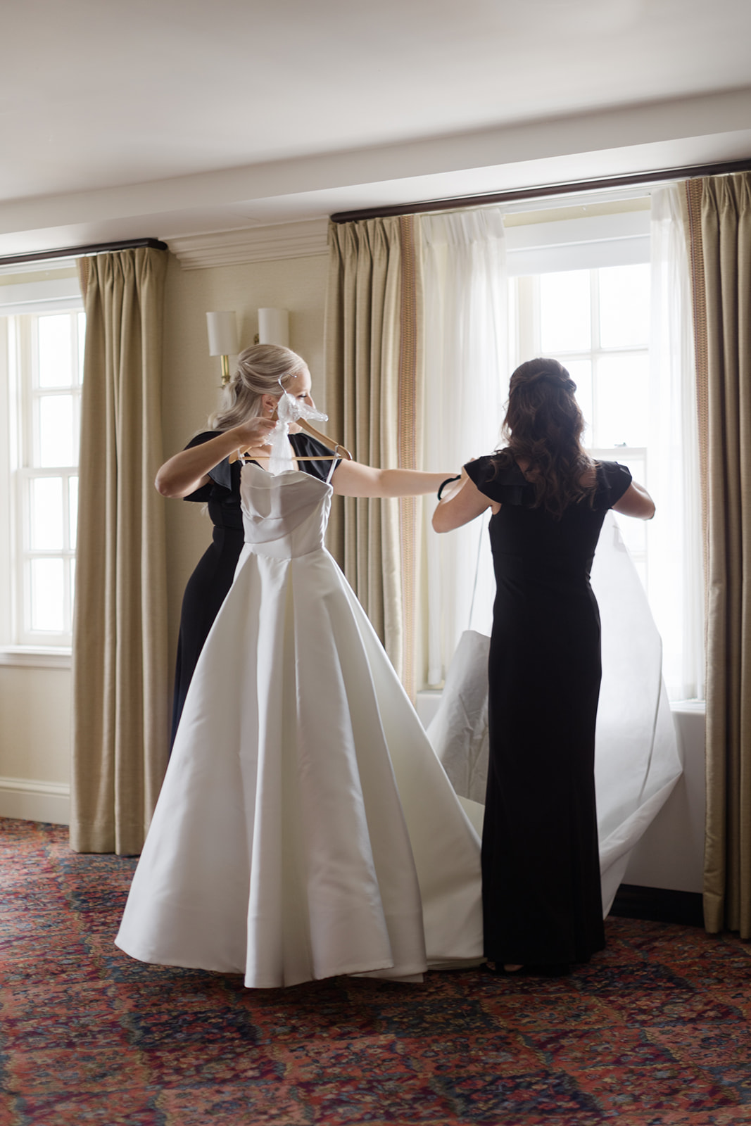 Preserving Wedding Day Memories with Keepsakes